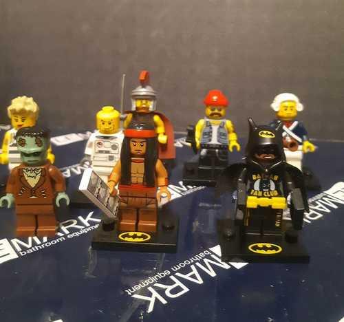 Lego minifigures