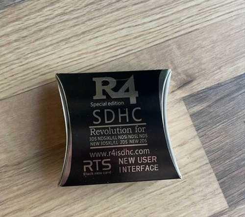 New R4 sdhc Game Black Card/Gold Pro