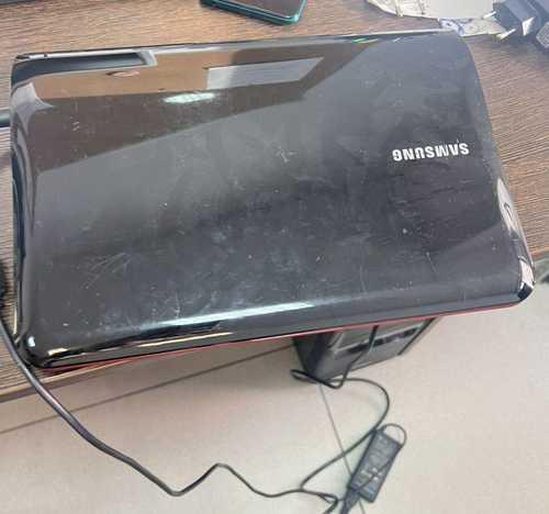 Нетбук samsung NP-NF110