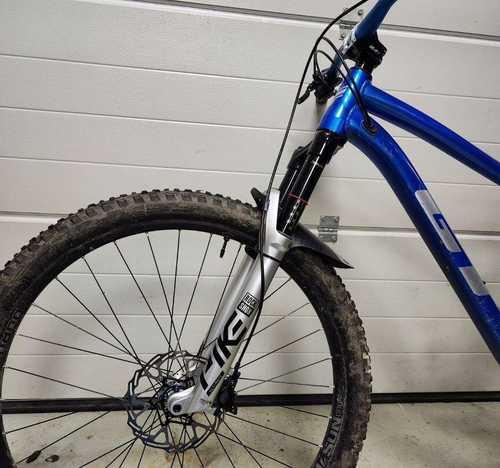 Rockshox pike ultimate charger 2.1