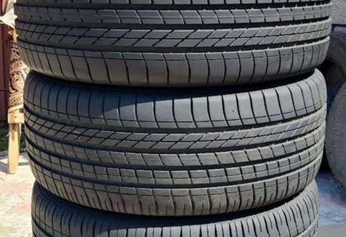 Goodyear Excellence 245/40 R19 98Y