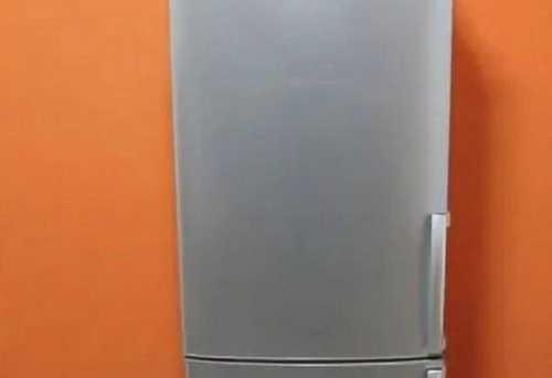 Холодильник LG из нержавеющей стали