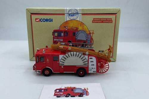 Corgi 21802 Hong Kong AEC Fire Engine 1/50
