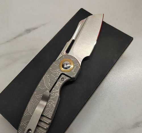 Складной нож Kizer October сталь CPM-20CV Titanium