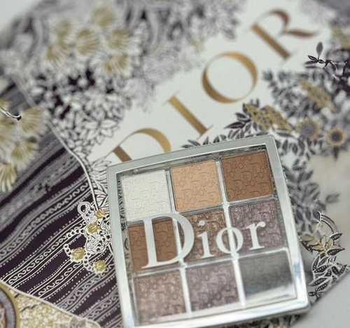 Палетка теней dior 001