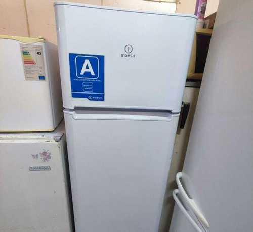 Холодильник Indesit Tia 16.Бесплатная Доставка