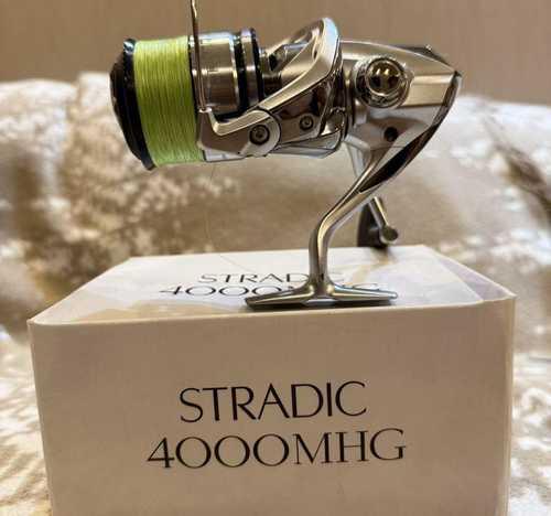 Катушка shimano stradic 23 4000 MHG