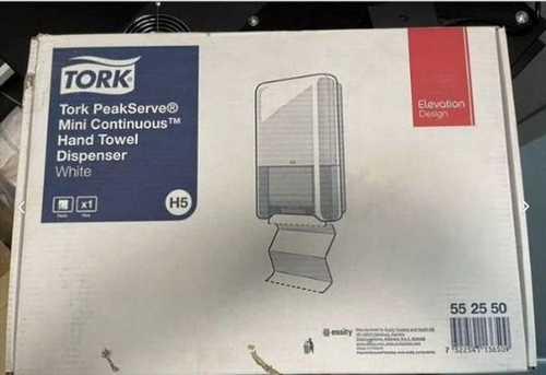 Диспенсер для полотенец Tork PeakServe H5 mini