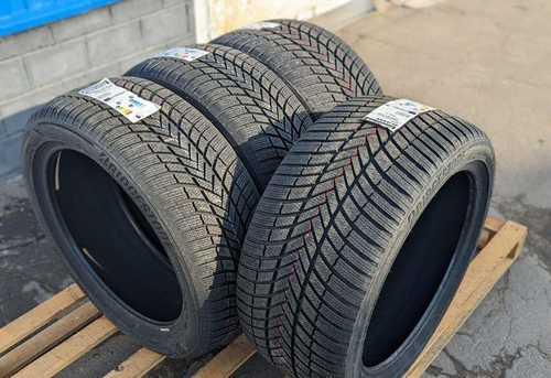 Bridgestone Blizzak LM-005 255/45 R20 и 285/40 R20 108Q