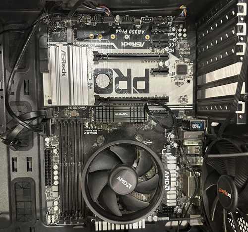 Комплект на AM4 - Ryzen 1600   Asrock ab350 pro4