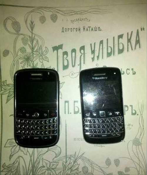Телефоны BlackBerry 9790 и BlackBerry 9000