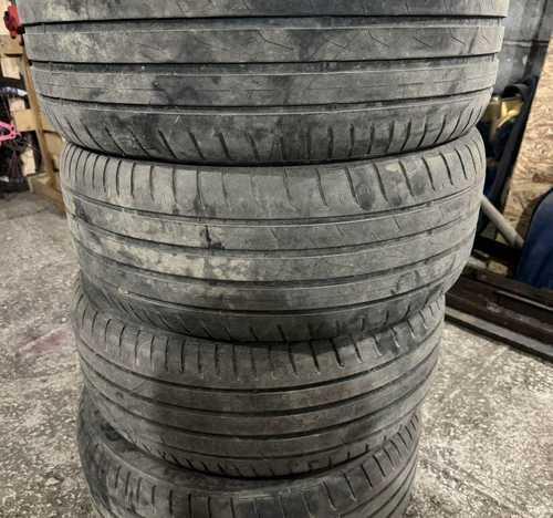 Nokian Tyres eLine 225/50 R17 98