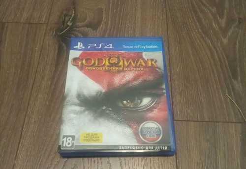 Диск на PS4 God of war обновленная версия