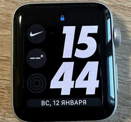 Apple watch 3