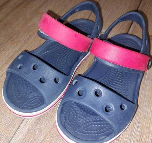 Сандалии crocs c8