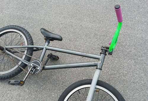 Трюковой велосипед bmx