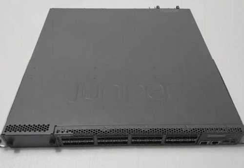 Коммутатор Juniper EX4550-32T-AFO