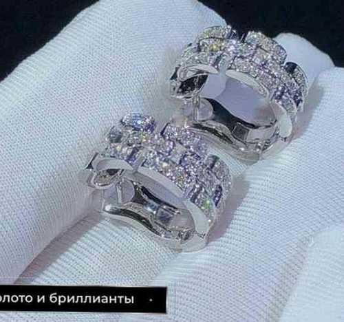 Золотые серьги Cartier