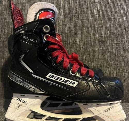 Хоккейные коньки bauer vapor (р 2.0 D)