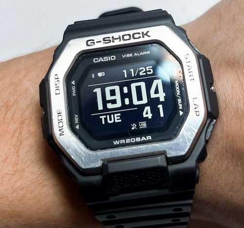 Casio g shock gbx 100