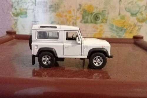 Игрушечная модель Автомобиля Land Rover Defender