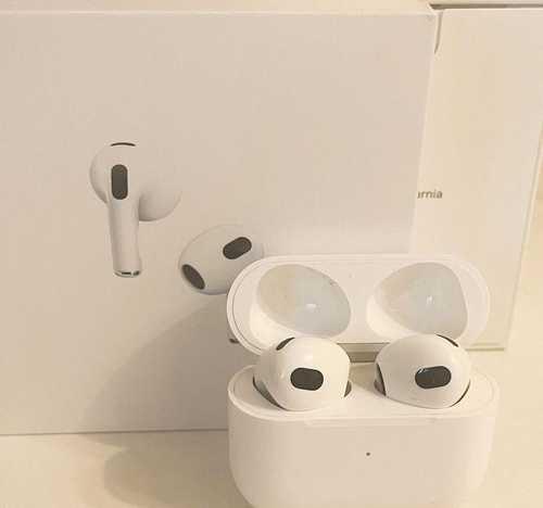 Беспроводные наушники Apple Airpods 3