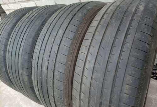 Yokohama BluEarth RV-02 225/65 R17