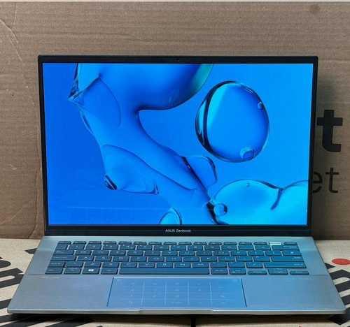 Asus Zenbook oled Ryzen 7 7730U 8GB DDR5