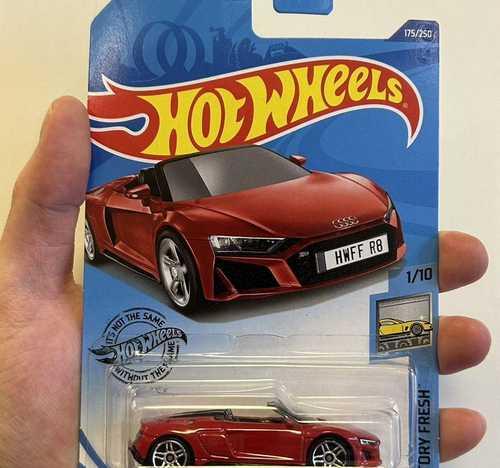 Audi R8 spyder hot wheels