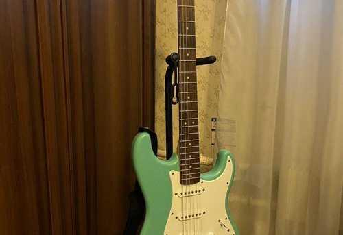 Fender stratocaster squier mm