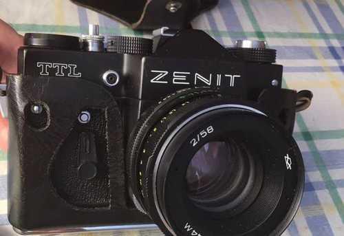 Фотоаппарат Zenit TTL helios-44M