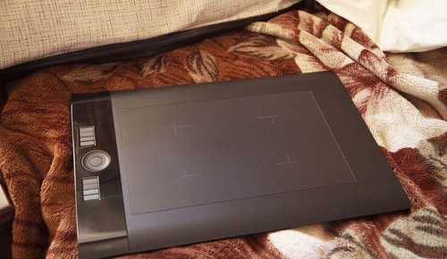 Графический планшет Wacom Intuos 4L