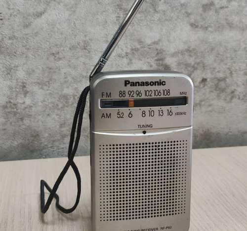 Компактный радиоприемник Panasonic RF-P50