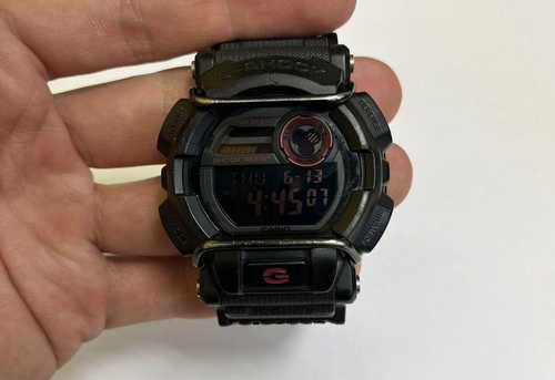 Часы Casio G-Shock GD-400-1E