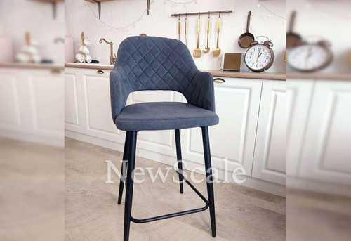 Барные новые удобные стулья со спинкой