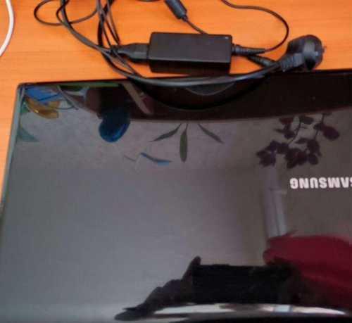 Ноутбук Samsung rv410