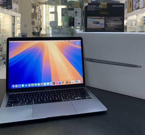 Б/У MacBook Air (13- 2020) M1 8/256Gb 539 циклов