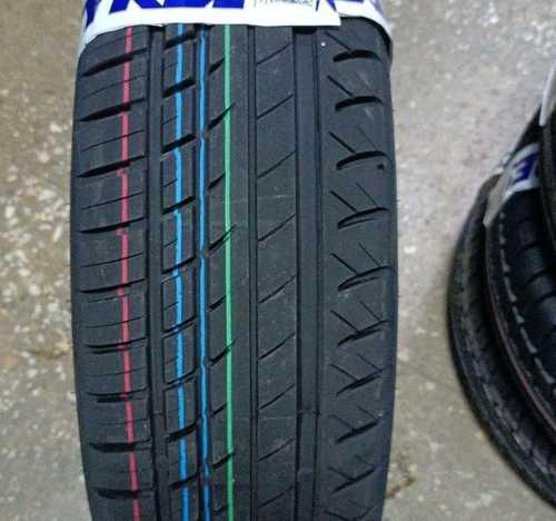 Viatti Strada Asimmetrico V-130 195/65 R15 91H