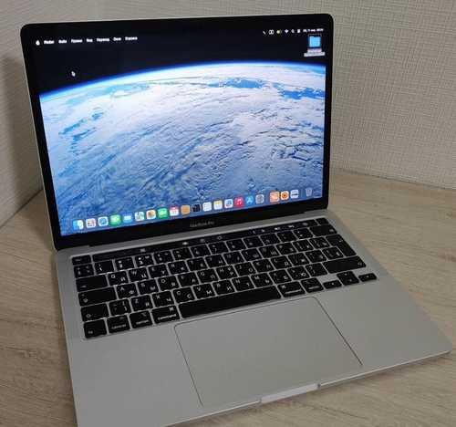 Apple macbook pro 13 2020