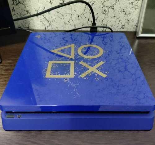 Sony playstation 4 slim