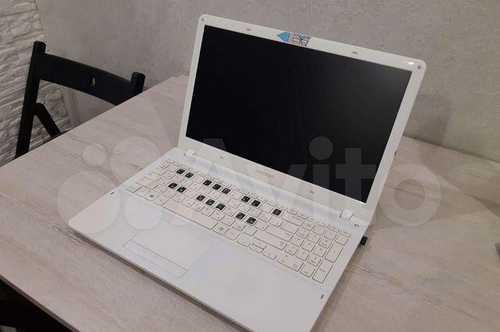 Ноутбук Samsung NP370