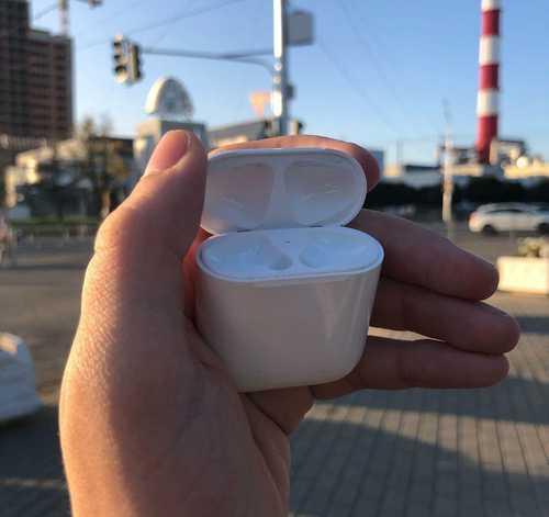 Кейс Airpods 1