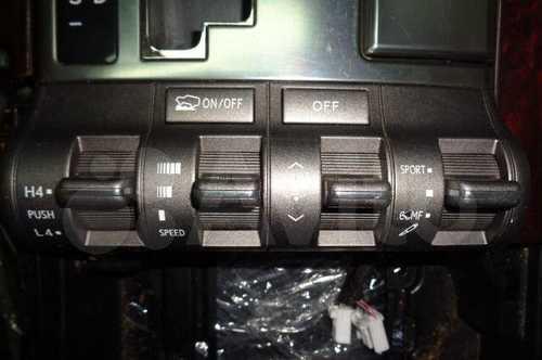 Блок управления подвеской Lexus LX 460/570