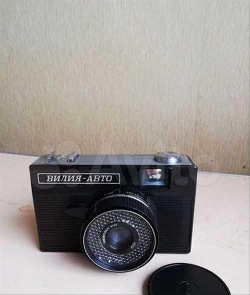 Плёночный фотоаппарат с фотовспышкой