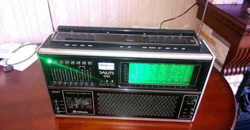Радиоприемник Saluts -001