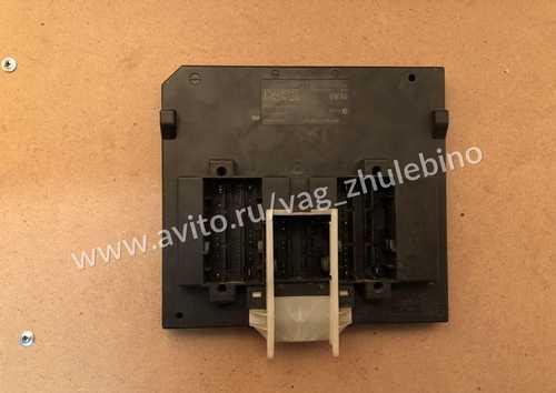 Блок комфорта 5Q0937084R Skoda Octavia A7