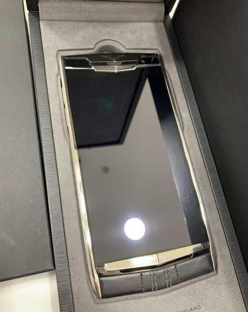 Vertu Signature Touch JetColt