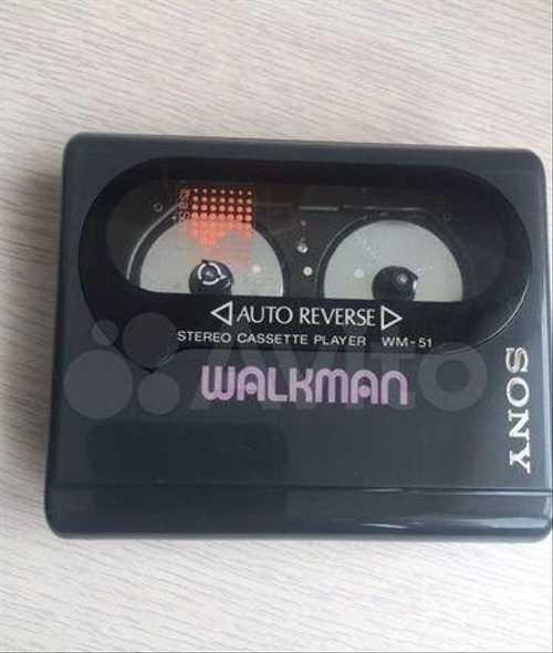 Винтажный кассетный плеер Sony Walkman WM-51