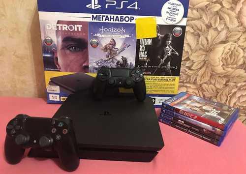 PS4 1Tb + 2 геймпада + 4 игры