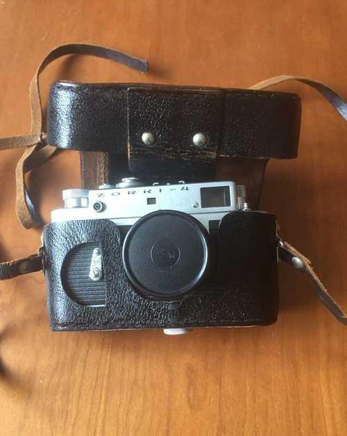 Плёночный фотоаппарат Zorki-4